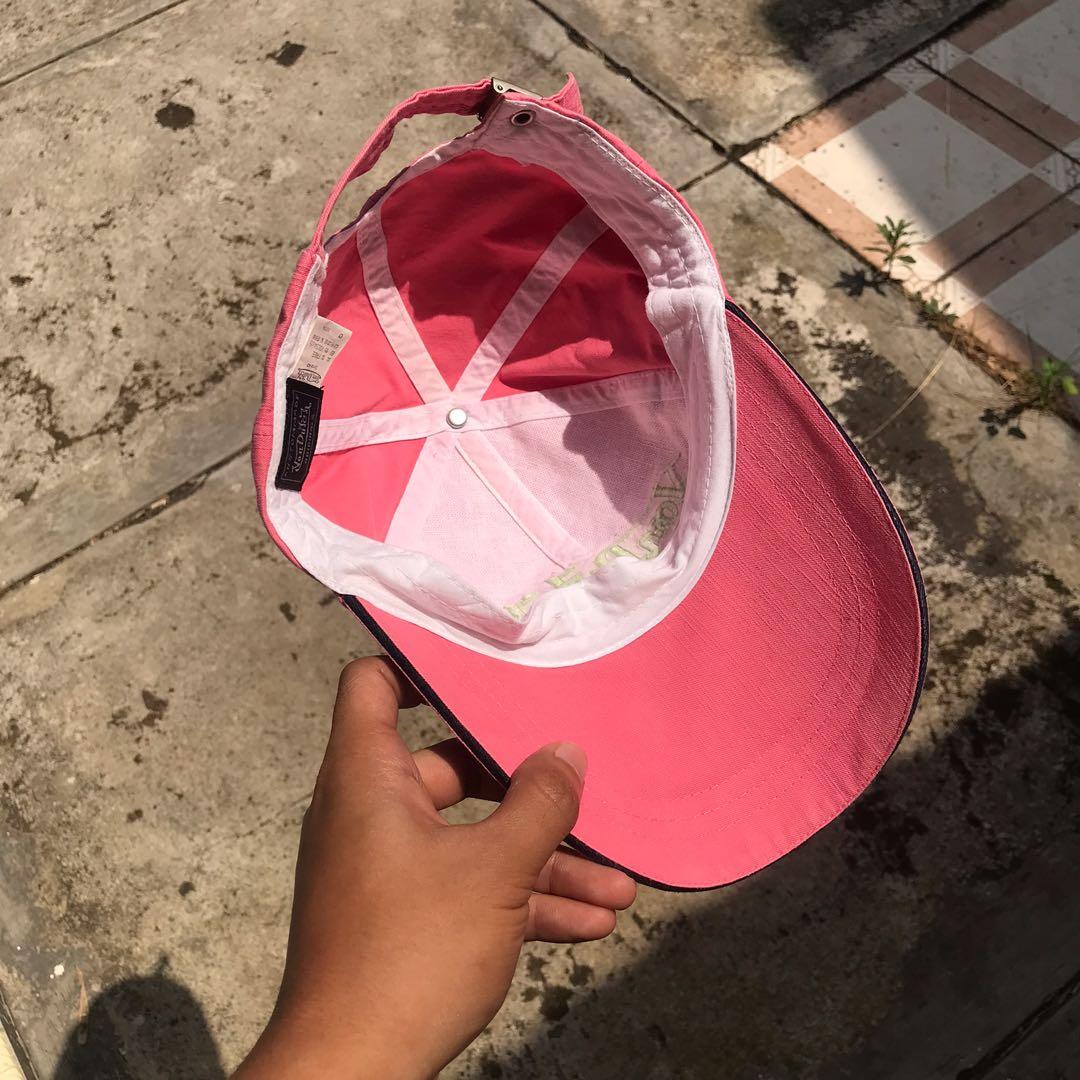 Topi Von Dutch Pink / Neon, Fesyen Pria, Aksesoris, Topi di Carousell