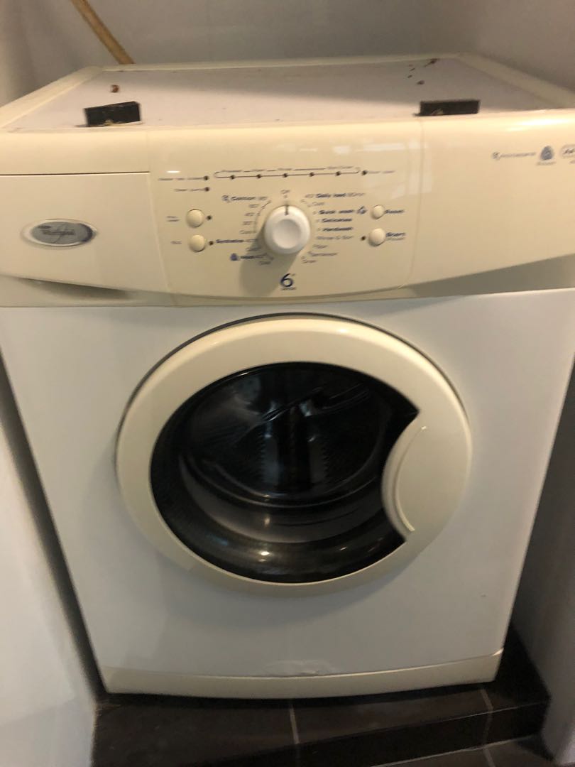 Whirlpool AWO41608 washing machine, TV & Home Appliances, Washing ...