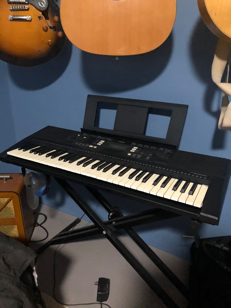 Yamaha PSR-E343 Keyboard, Hobbies & Toys, Music & Media, Musical ...
