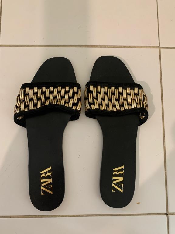 Zara slides, Women's Fashion, Footwear, Flipflops and Slides on Carousell