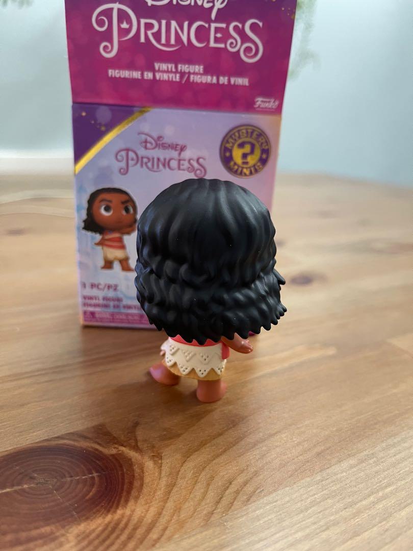 美國限定 迪士尼魔海奇緣公仔擺設 Disney Princess mona figure, 興趣及遊戲, 玩具 & 遊戲類 - Carousell