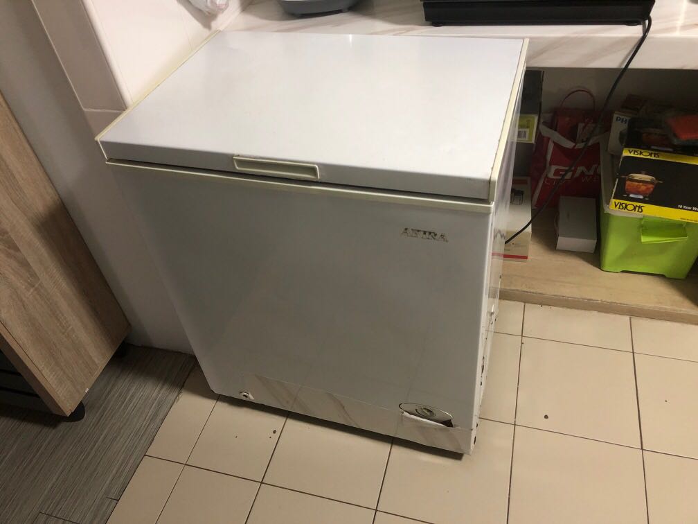 Akira freezer, TV & Home Appliances, Kitchen Appliances, Refrigerators ...