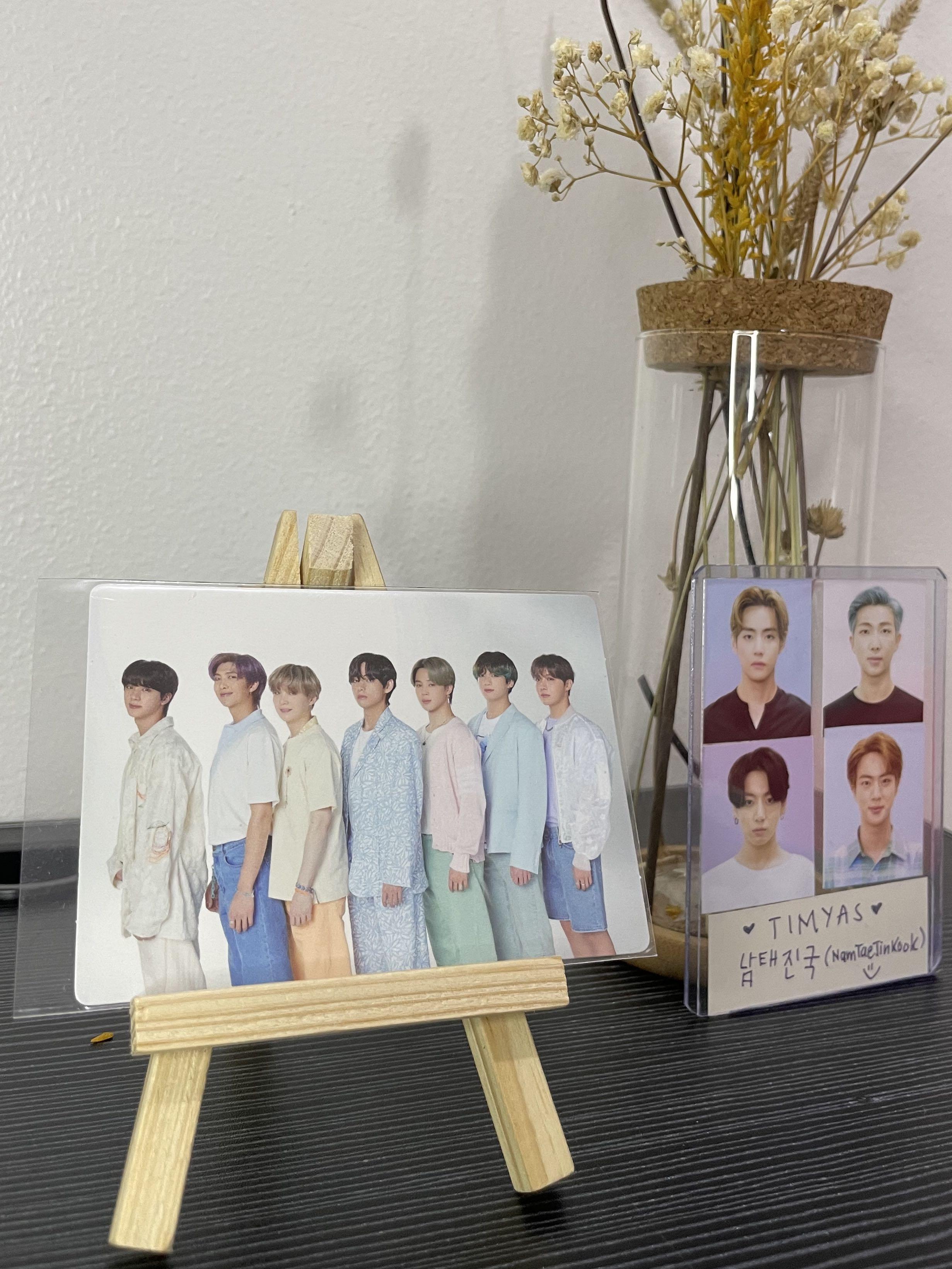 BTS OT7 LOGO STAND PC 1 , Hobbies & Toys, Memorabilia & Collectibles, K ...