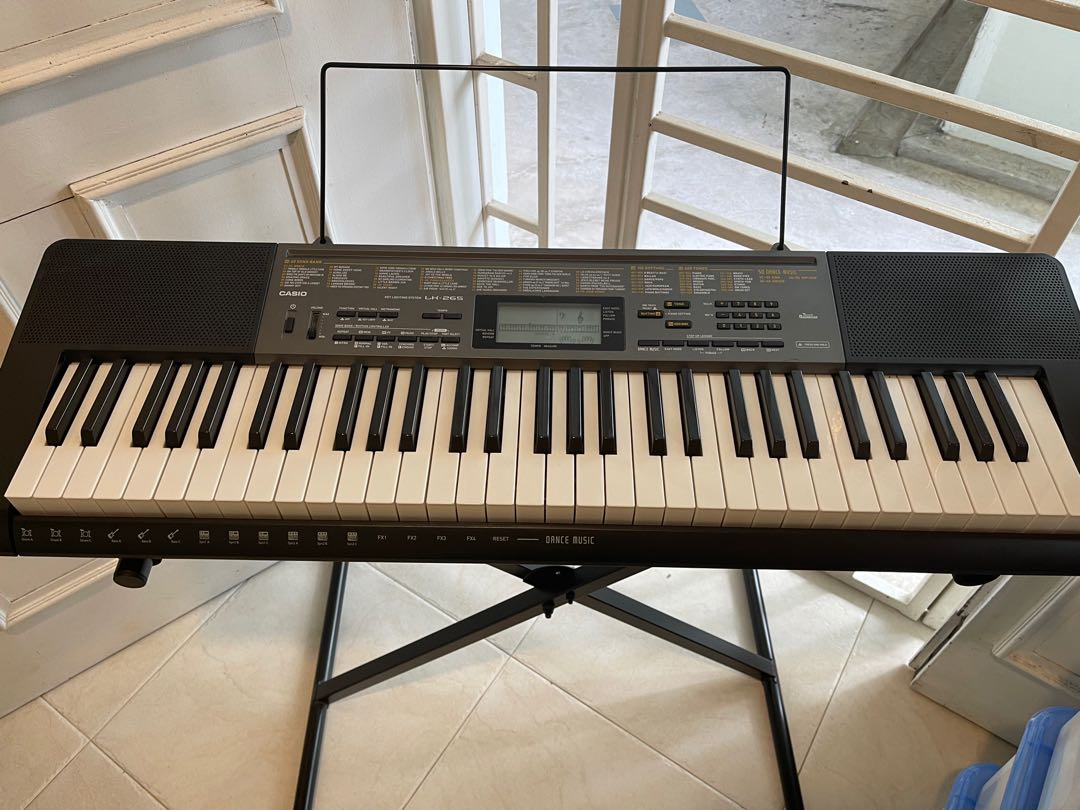 Casio Keyboard Key Lighting System LK265, Hobbies & Toys, Music & Media ...