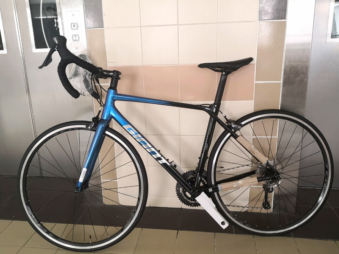 Giant TCR slr2 new model 2021. tiagra set., Sports Equipment, Bicycles & Parts, Bicycles on ...