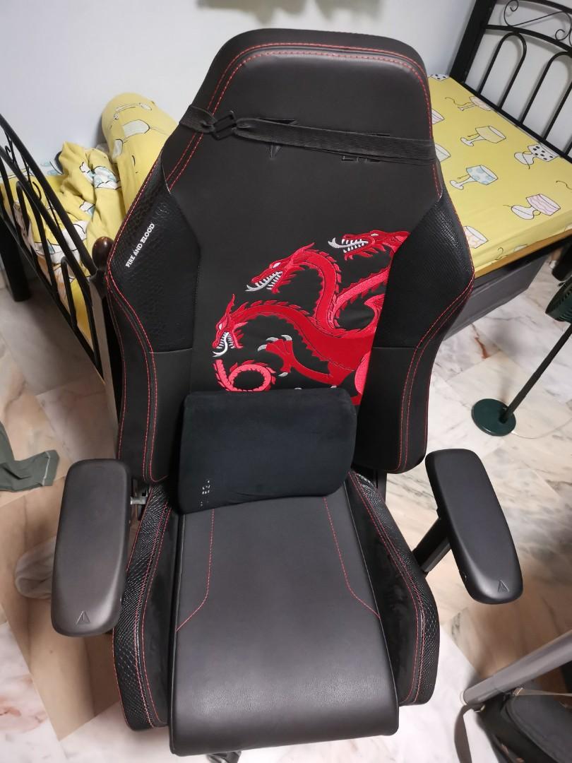 Sercret lab omega targaryen gaming chair, Furniture & Home Living ...