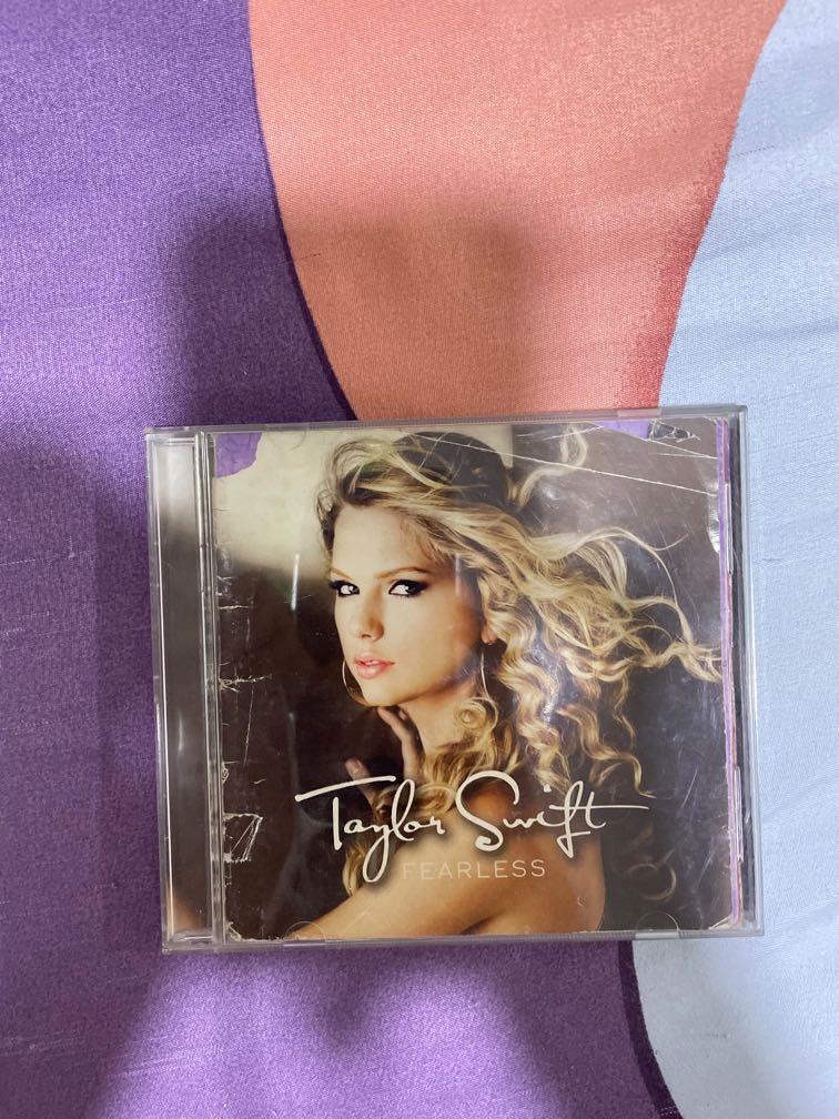 Taylor Swift Fearless International Edition, Hobbies & Toys, Music ...