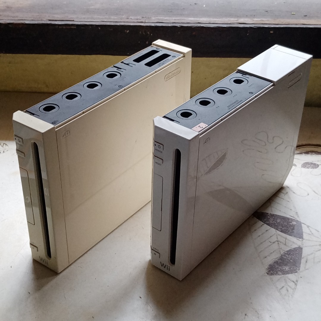 Wii Unit only (Japan ver) with 30 Virtual Console games, Video Gaming ...