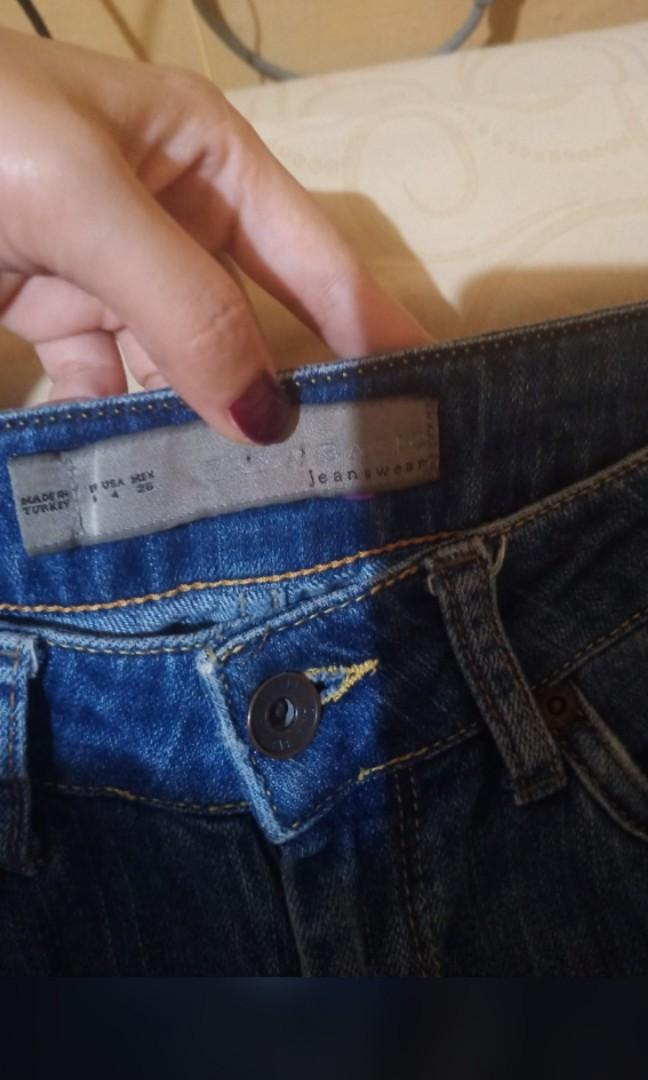 zara original ripped jeans bonus kemeja putih, Fesyen Wanita, Pakaian ...