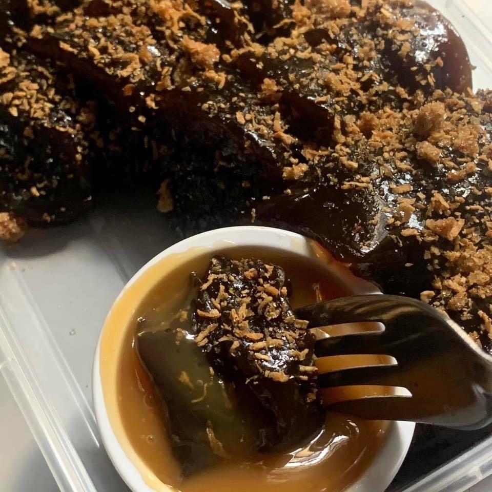 Black Kutsinta with Budbod and Yema Dip, Food & Drinks, Local Eats on ...