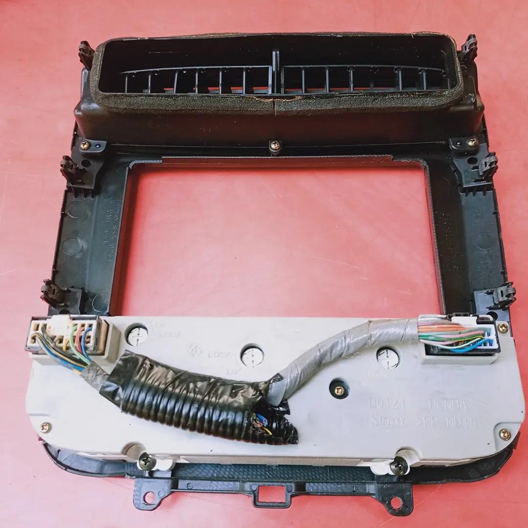 Honda Stream RN1 RN3 Aircond Panel CF look, Auto Accessories on Carousell