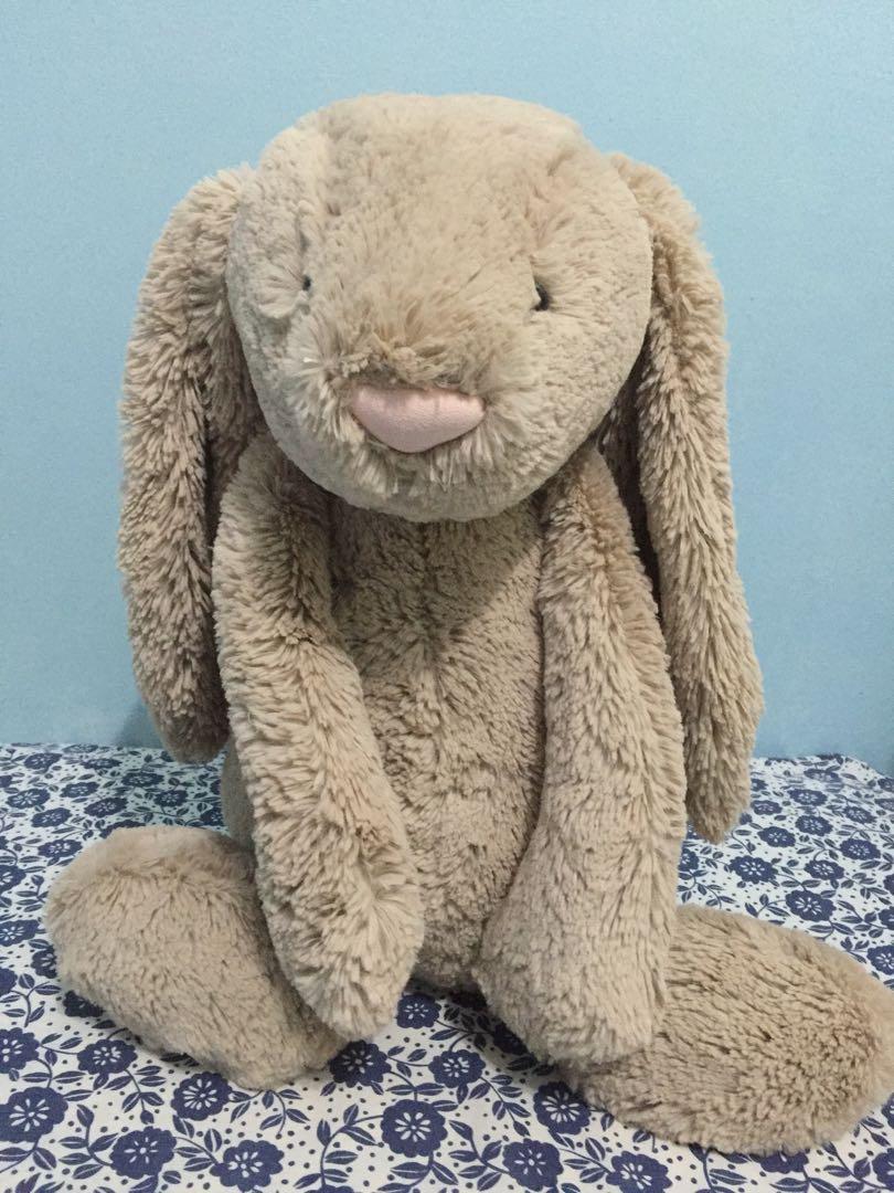 Jellycat Bashful Bunny, Hobbies & Toys, Toys & Games on Carousell