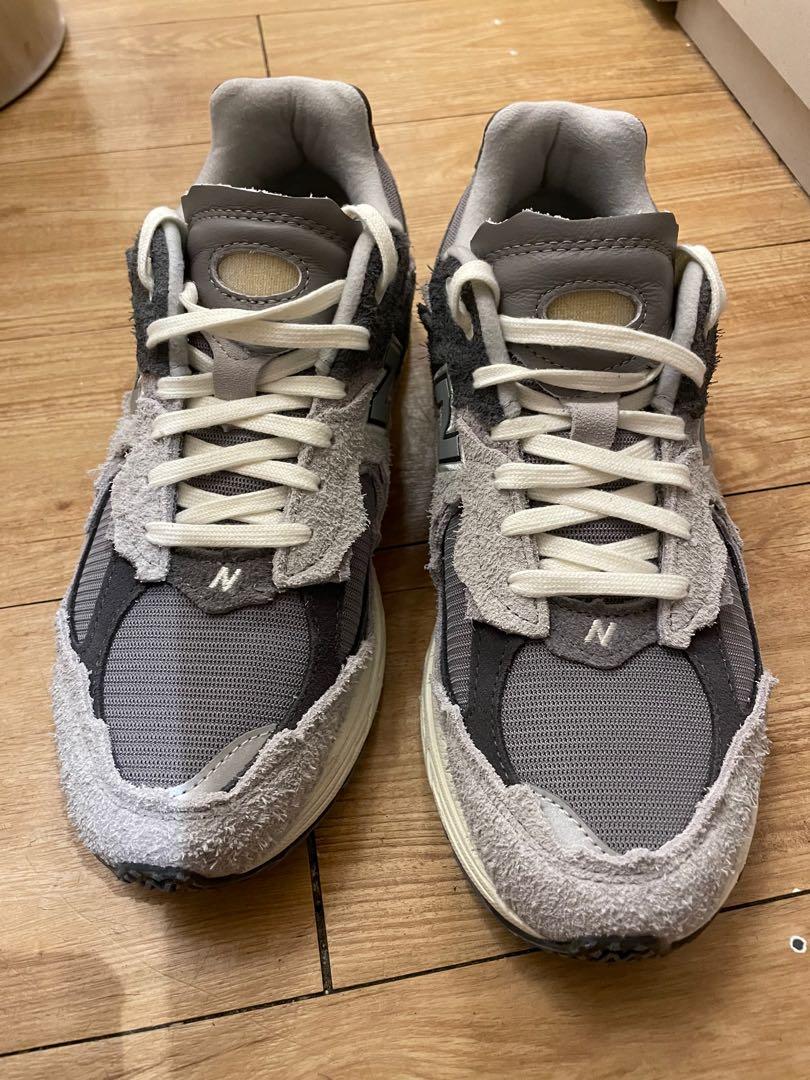 New Balance 2002RDA Protection Pack Rain Cloud Us 10, 男裝, 鞋, 西裝鞋 ...