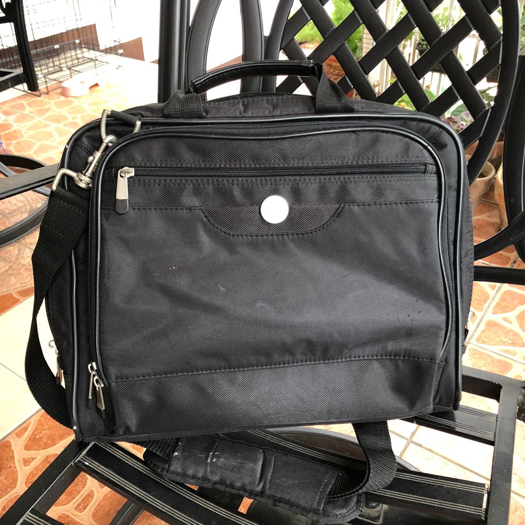 Original Dell Leather Laptop Bag, Men's Fashion, Bags, Briefcases on ...