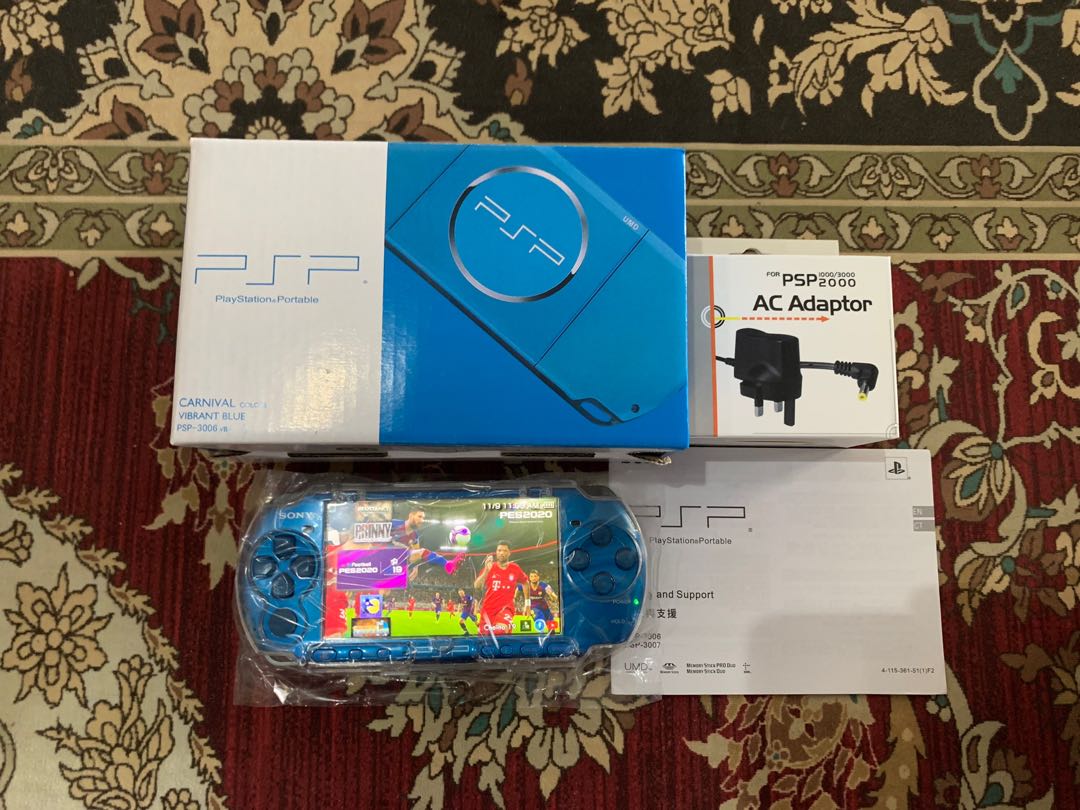 PSP 2000 reshell 3000 32GB 40+ Games Fullset, Video Gaming, Video Game ...