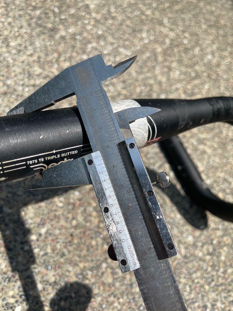 Road bike handle bar - Deda Newton Shallow, Sports Equipment, Bicycles ...