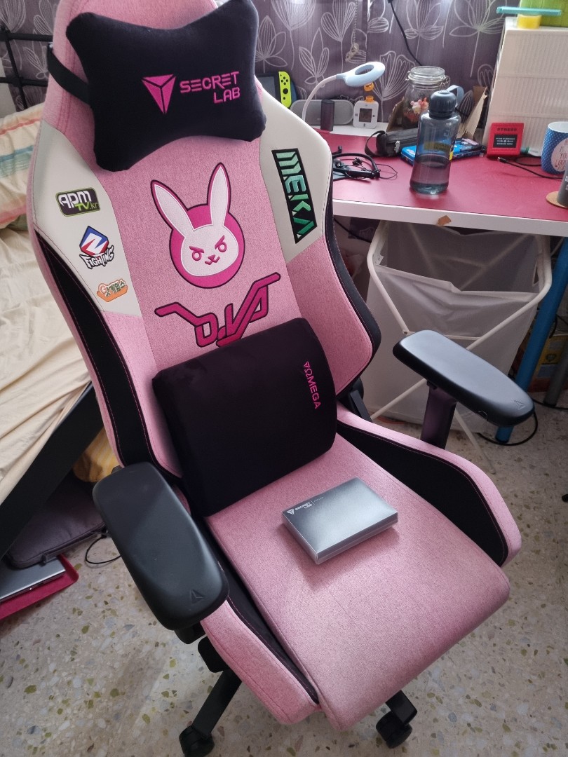 Secretlab 2020 Omega D.Va Gaming Chair, Furniture & Home Living ...