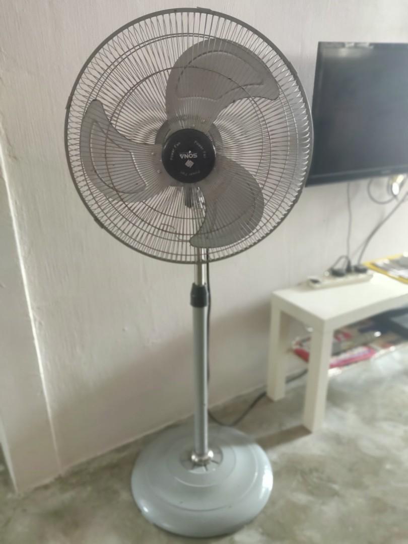 SONA 18" metal standing - power fan, Furniture & Home Living, Lighting ...
