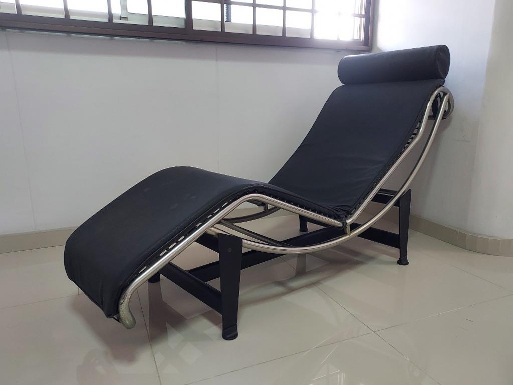 S-shaped Lounge Leisure Recliner Chair, Furniture & Home Living ...