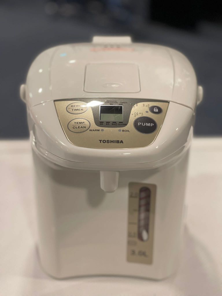 TOSHIBA 3L ELECTRIC AIRPOT PLK30FLEIS, TV & Home Appliances, Kitchen Appliances, Kettles ...
