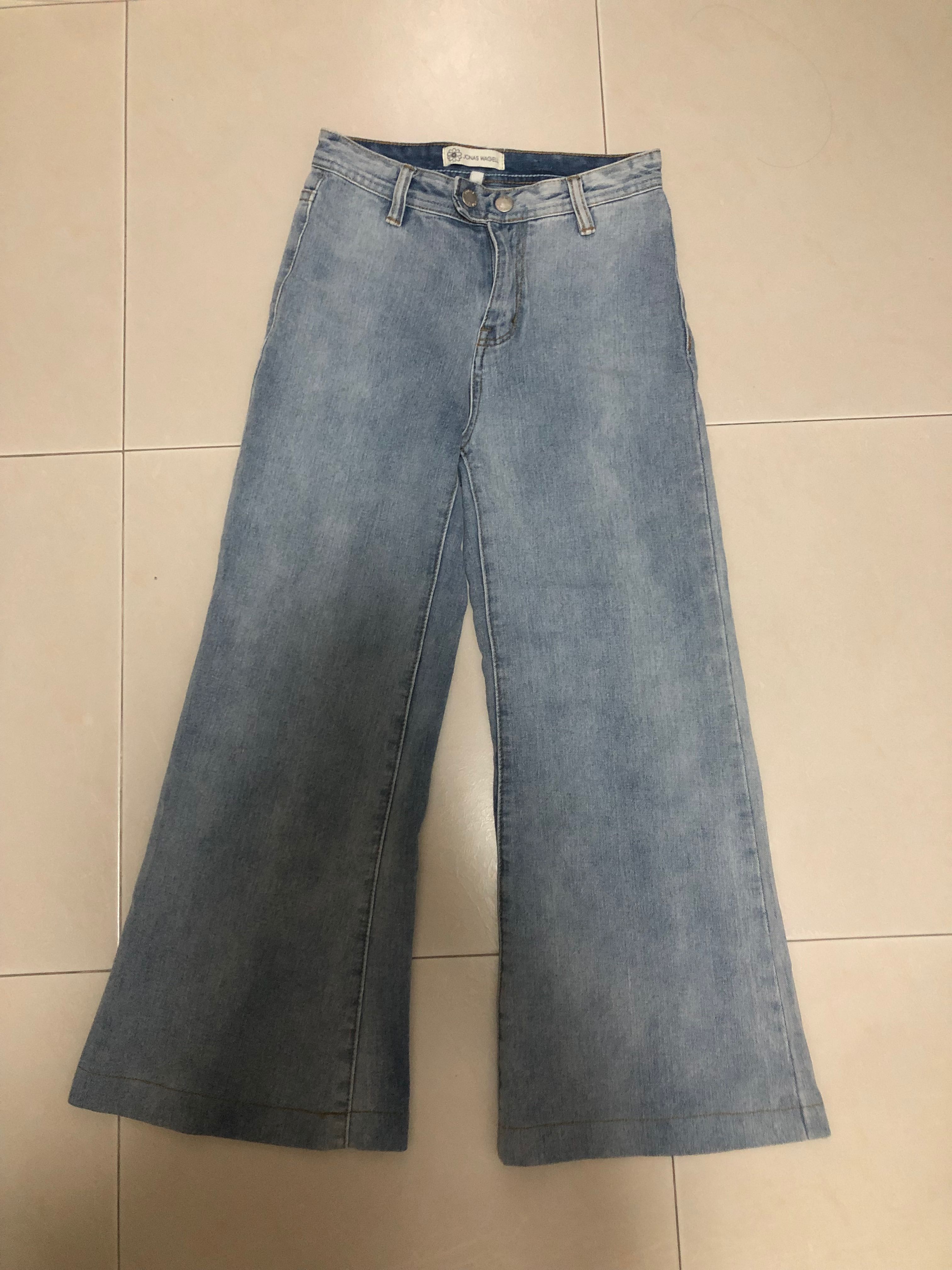 Bell Bottom Cut Jeans, Women's Fashion, Bottoms, Jeans & Leggings on ...