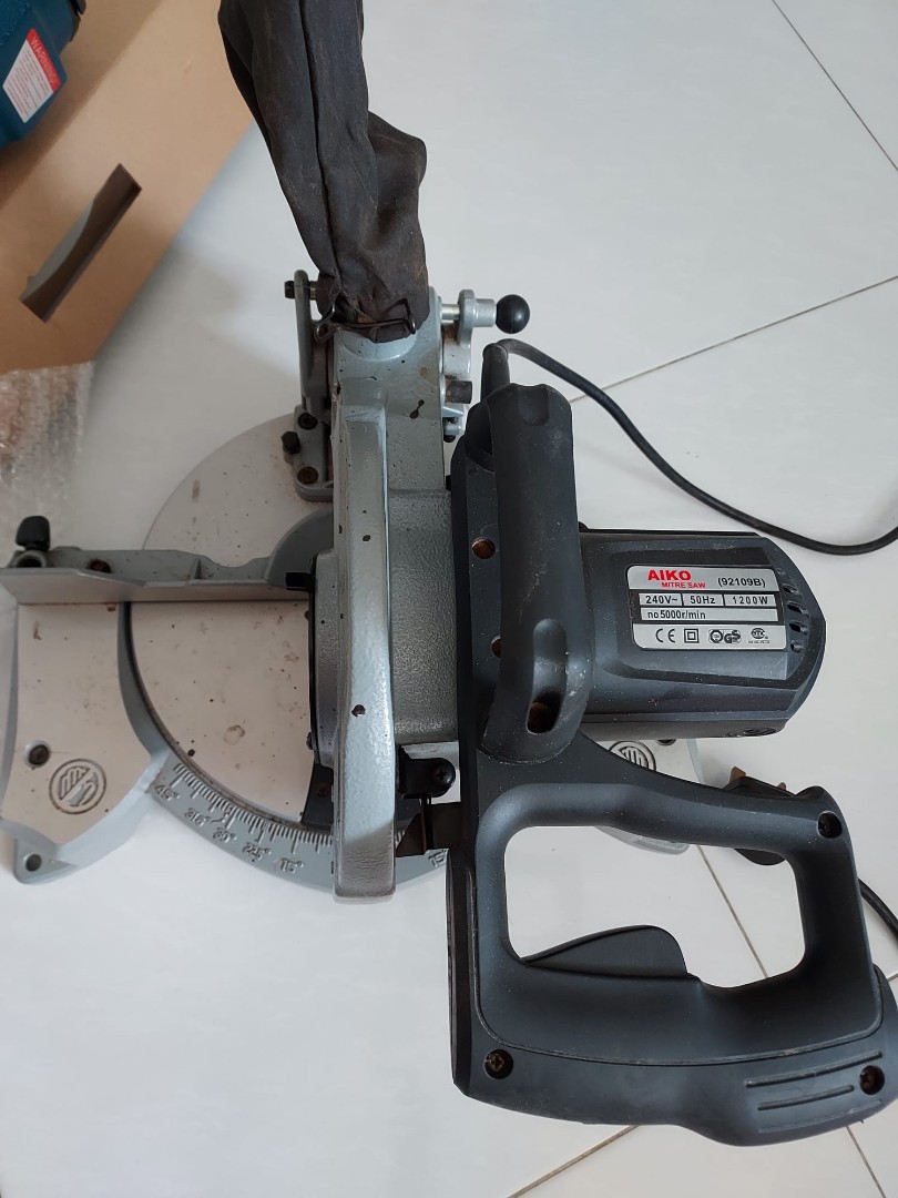 Aiko circular saw cutter, Furniture & Home Living, Home Improvement ...