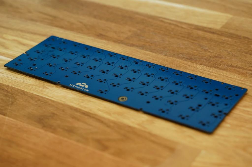 Fjell keyboard full set with pcb plate and case- Premium & High Quality ...