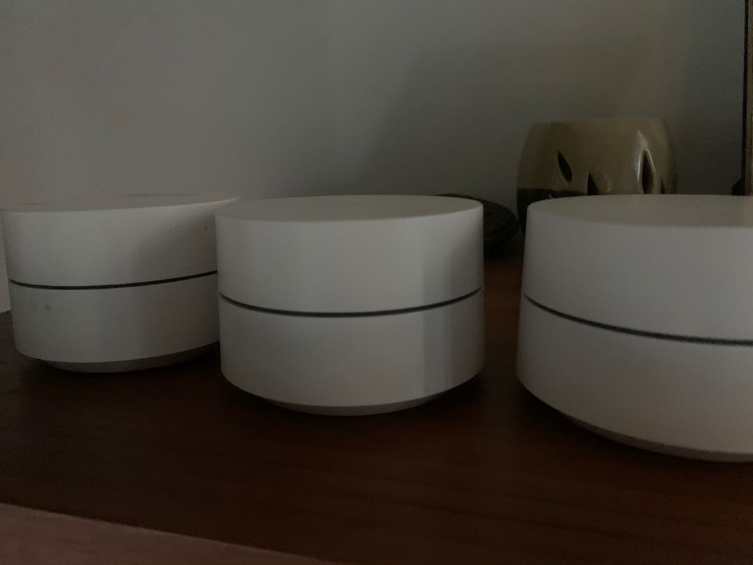 Google wifi - 1 puck left - 1st gen, Computers & Tech, Parts ...