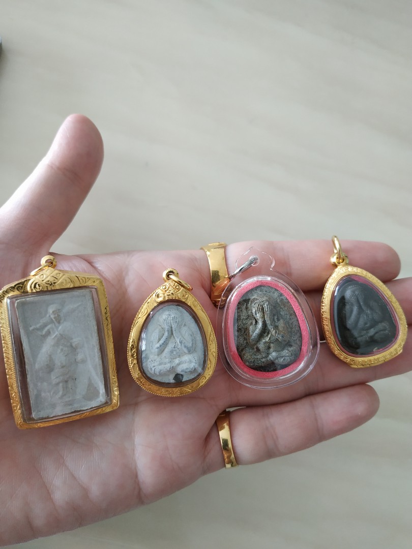 Lp toh amulet pidta sivali, Hobbies & Toys, Memorabilia & Collectibles ...