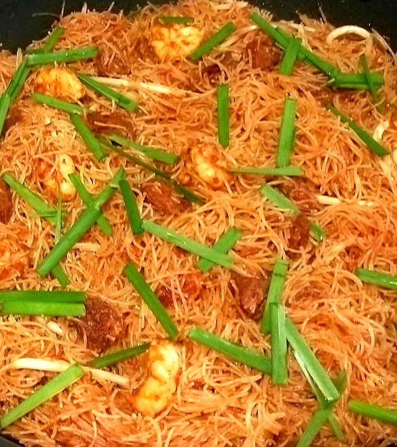 Mee goreng/Mee siam goreng/Mee hoon goreng putih/Mee goreng kicap, Food ...