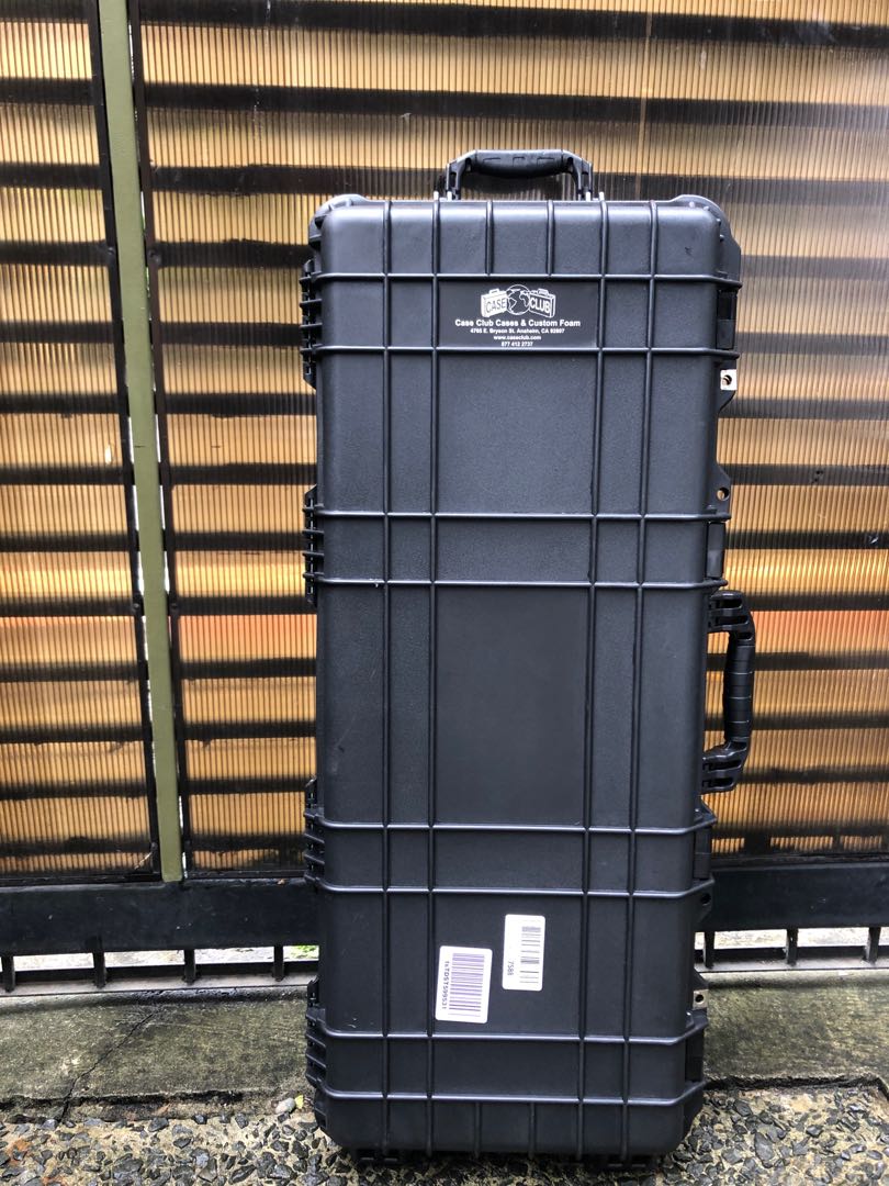 New Made in USA CASE CLUB 35” BULLPUP Rolling Waterproof Solid Heavy ...