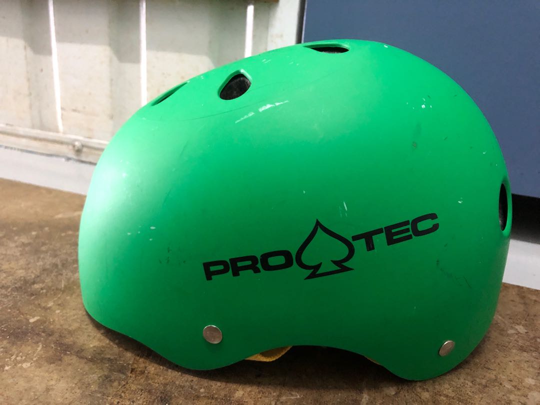 Protec bicycle helmet bright green, Sports Equipment, Bicycles & Parts ...