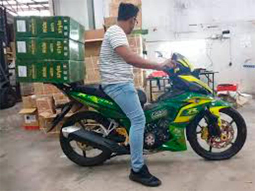 RAPIDO Adjustable Rack (METAL BASE) Givi Mono Rack - Yamaha / Honda / Modenas / SYM / AVETA ...