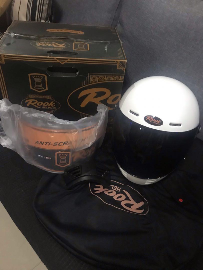 Rook helmet pearl white, Motorbikes, Motorbike Parts & Accessories ...
