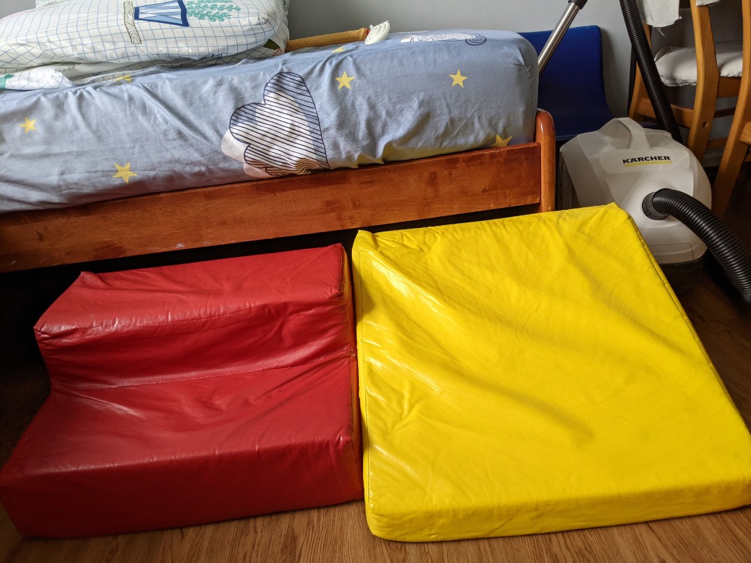 Steps and ramp for babies and toddlers, Babies & Kids, Infant Playtime ...