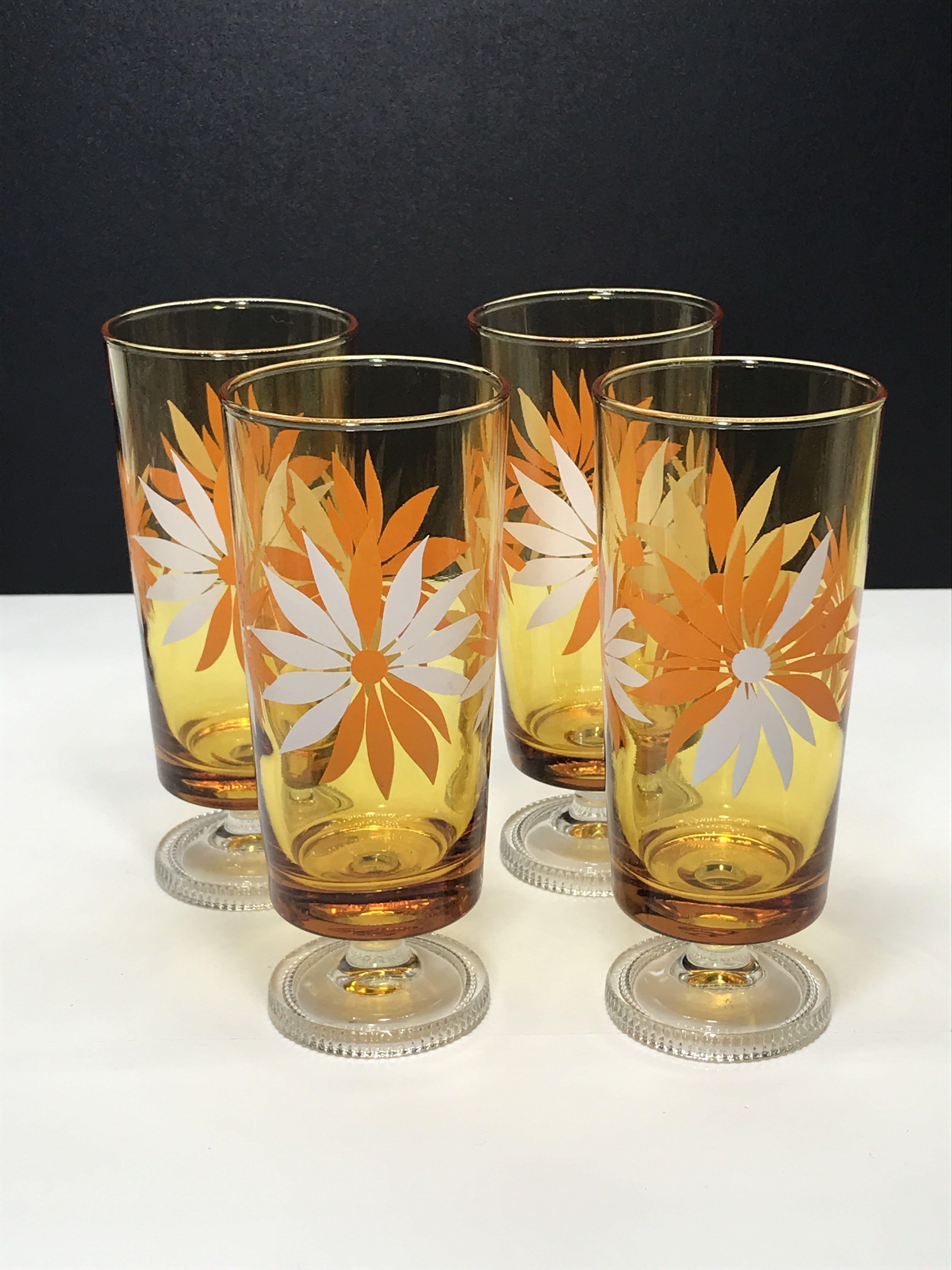 Vintage ! Aderia Footed Glass - Made in Japan, Hobbies & Toys, Memorabilia & Collectibles ...