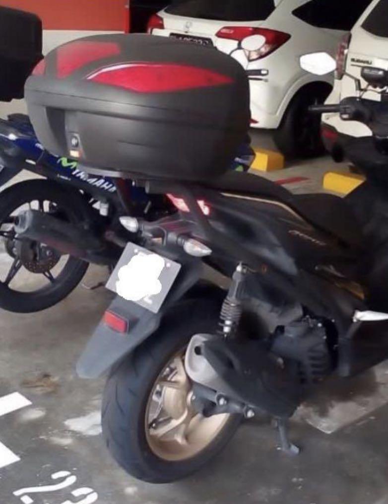Aerox Rack and Box FREE DELIVERY, Motorcycles, Motorcycle Accessories ...