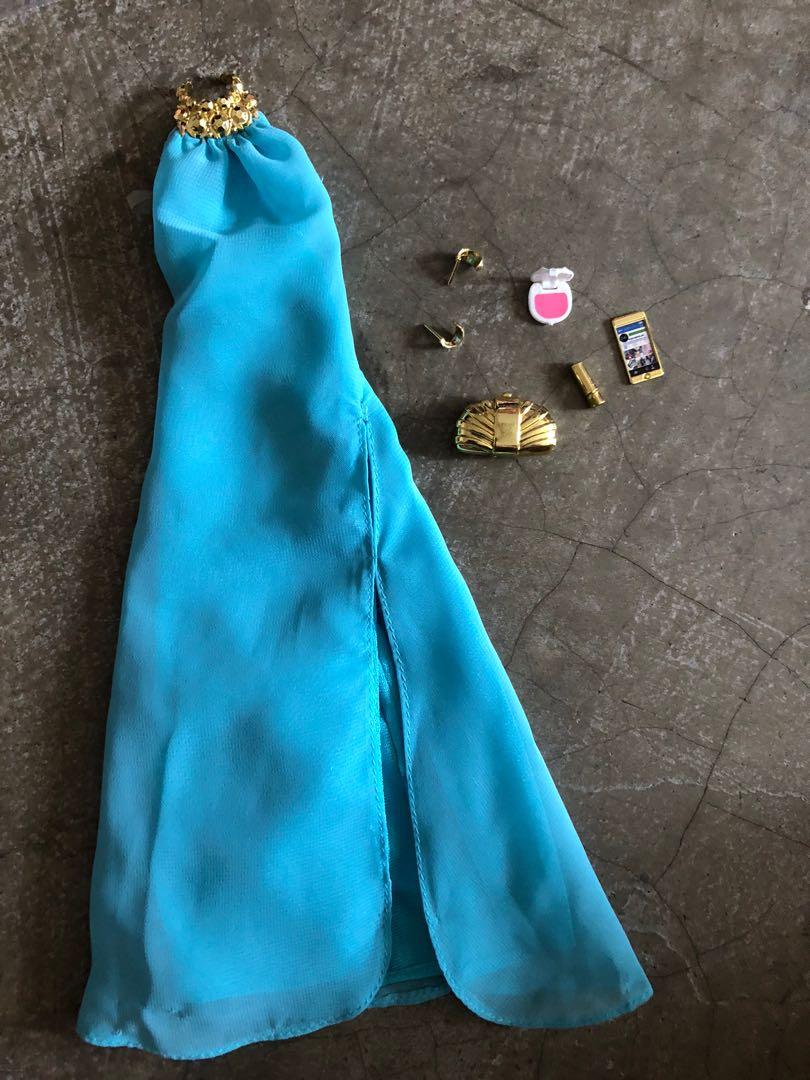 barbie black label the look outfit, Hobbies & Toys, Collectibles ...