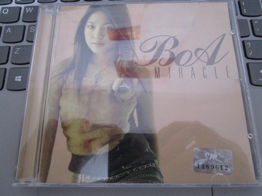 BoA - Miracle 韓國版, 興趣及遊戲, 收藏品及紀念品, 明星周邊 - Carousell
