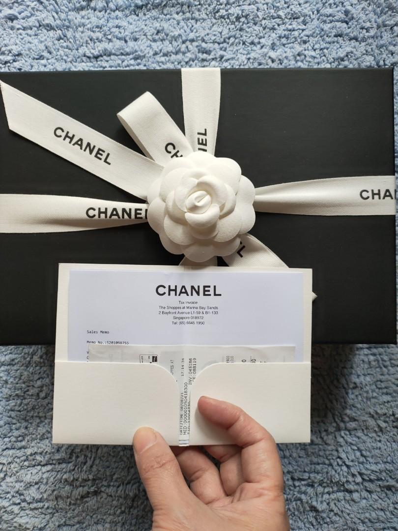 Chanel WOC with CC chanel logo, come with full sets MBS Receipt ...