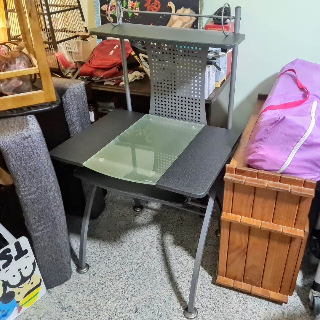 Computer table with pull out keyboard slot. Study desk, Furniture ...