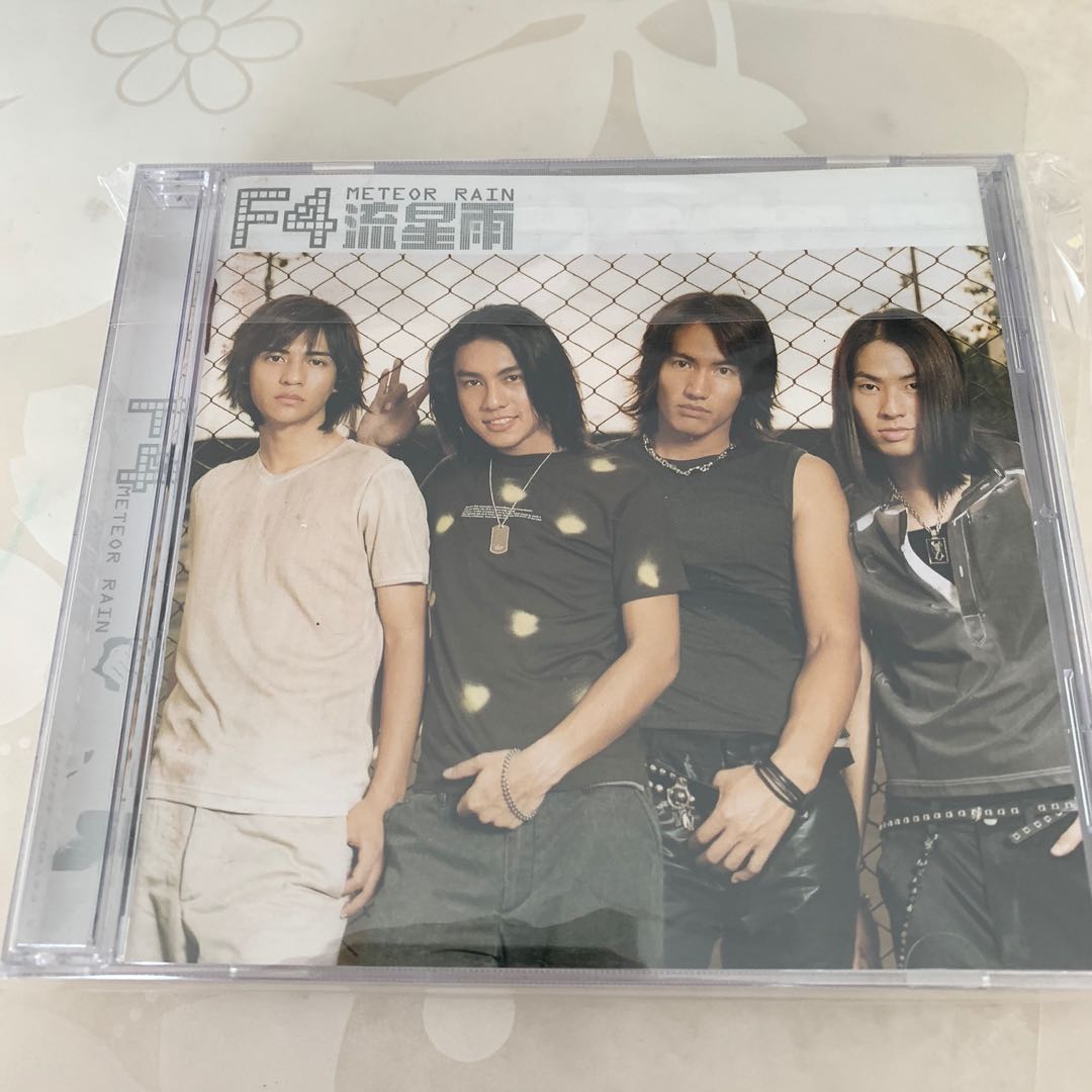 F4 流星雨 2001 台版 CD+VCD (新淨冇花）, Hobbies & Toys, Music & Media, CDs & DVDs on Carousell