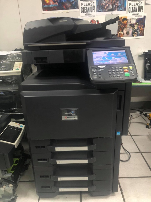 HEAVY DUTY COPIER MACHINE / TOUCH SCREEN / UP TO A3 SIZE / BLACK AND ...