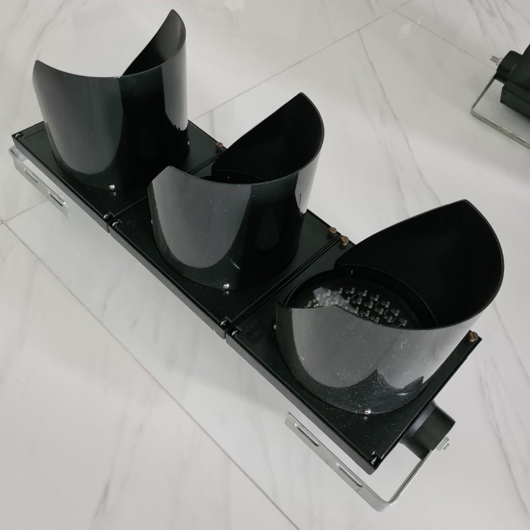 LED Traffic Light Real Life Size, Everything Else on Carousell