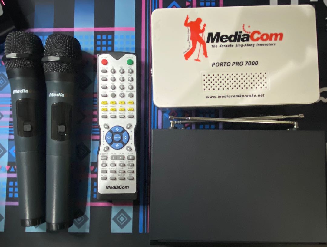 MediaCom Porto Pro 7000 with MCI-799U Professional Wireless Microphones ...