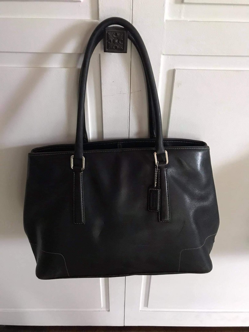 ORIGINAL COACH BG, Luxury, Bags & Wallets on Carousell