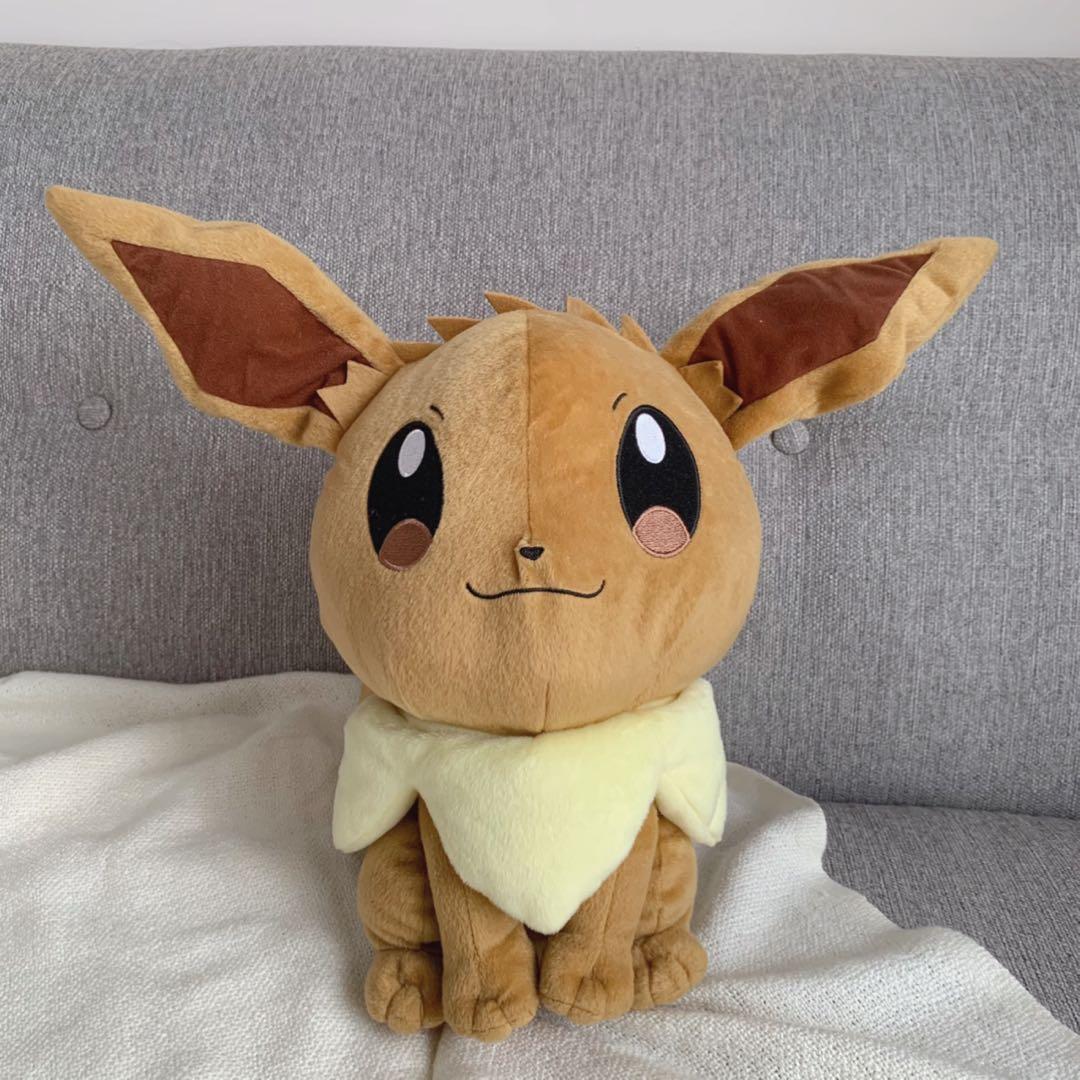 Pokemon Eevee Big Round Plushy Baby-doll Eyes, Hobbies & Toys, Toys ...