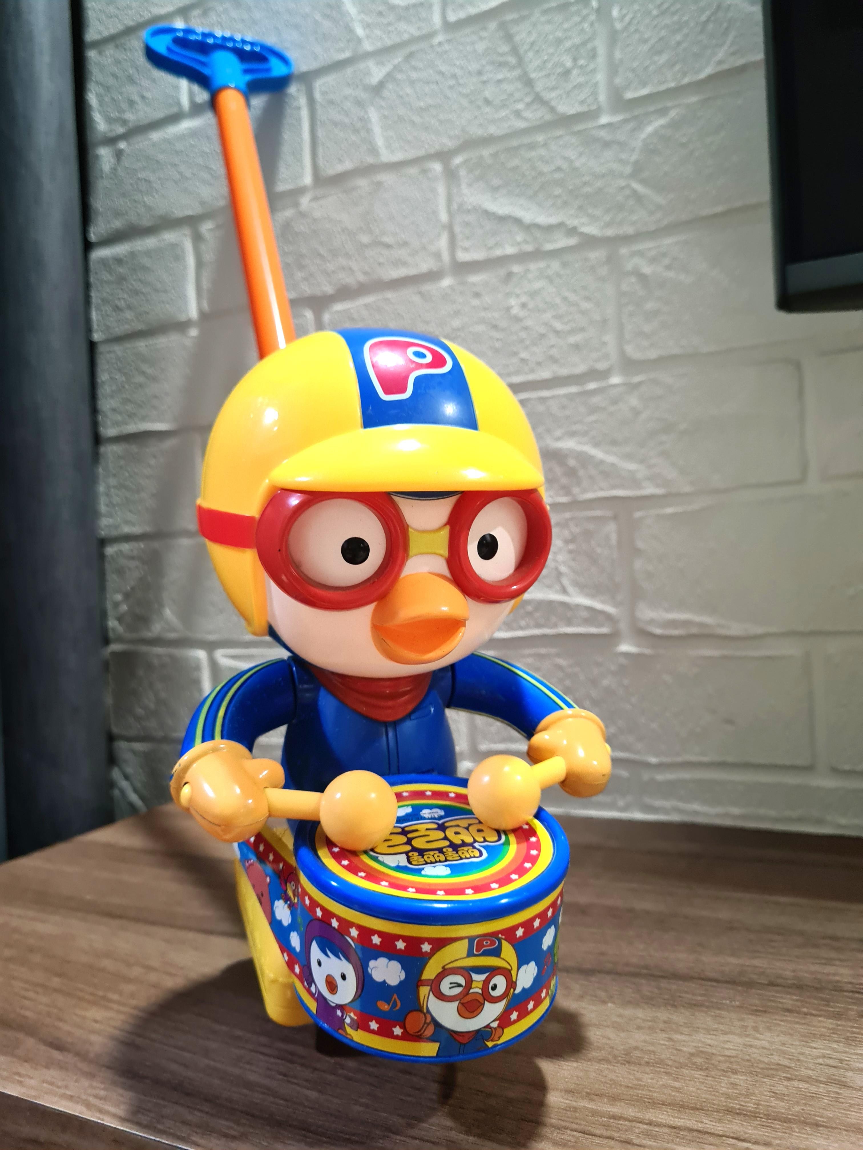 Pororo Peek-a-Boo Toy House and Drumming Pororo, Hobbies & Toys, Toys ...