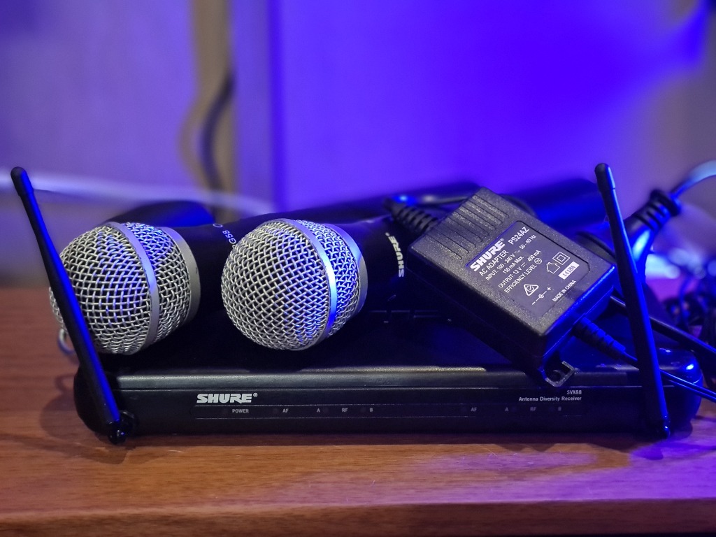 SHURE SVX Dual Microphone, Audio, Microphones on Carousell