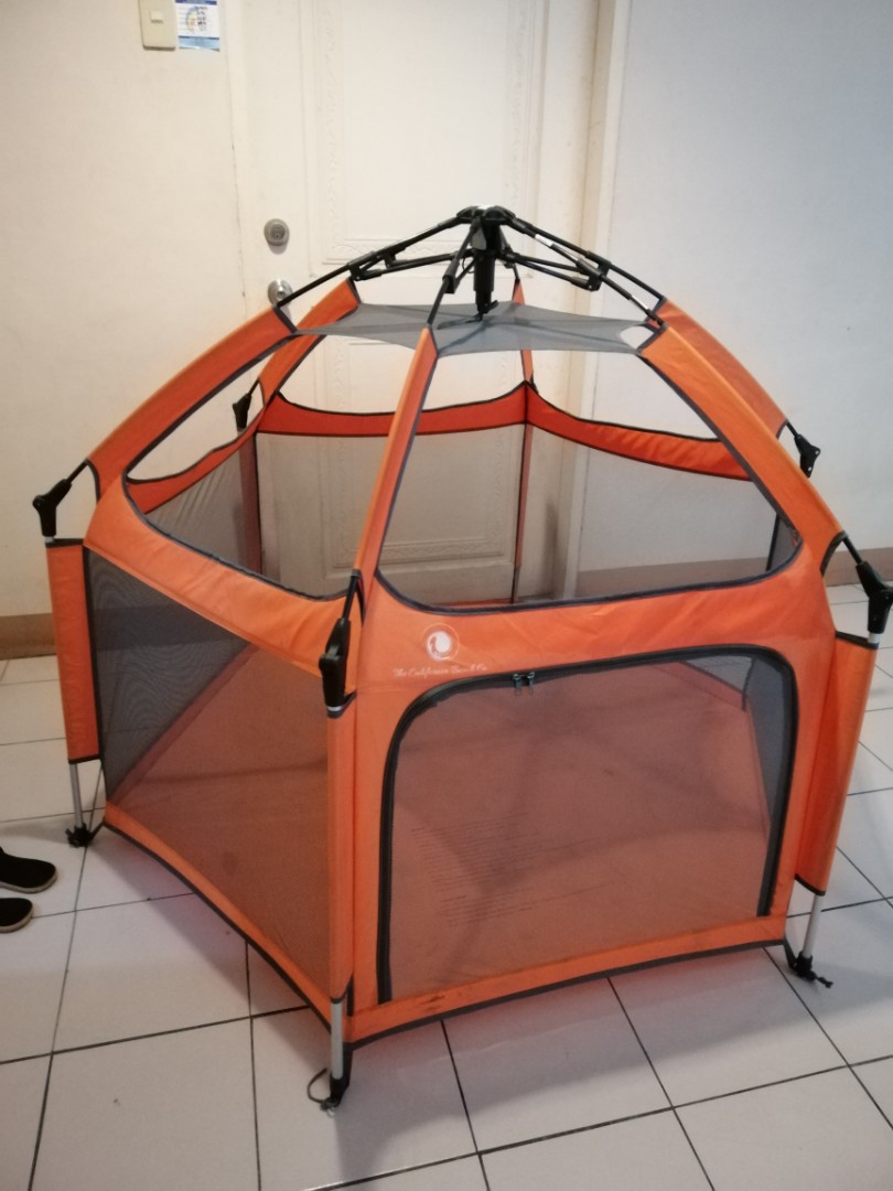 Sunset Orange Pop ‘N Go® playpen, Babies & Kids, Baby Nursery & Kids ...